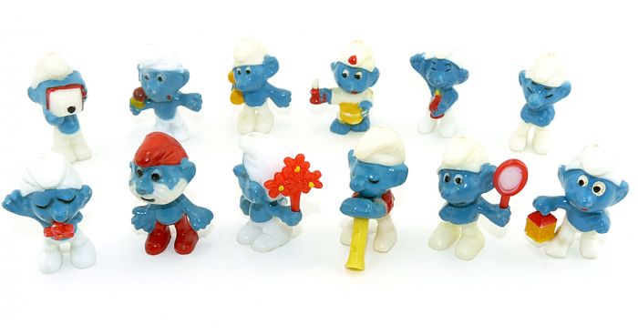 Satz Erkennst Du Deinen Schlumpf. Alle 12 Figuren + Zubehör: Flöte, Spiegel und Blumenstrauß - Ü ...