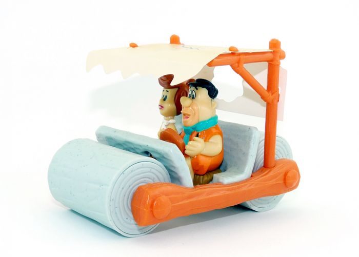 Fred Feuerstein und Wilma aus dem Maxi Ei im Auto - Ü-Ei online Shop ...